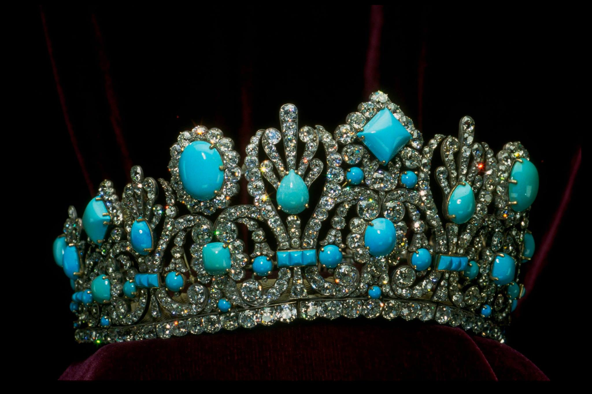 The Most Famous Jewels in the World - Sewelo