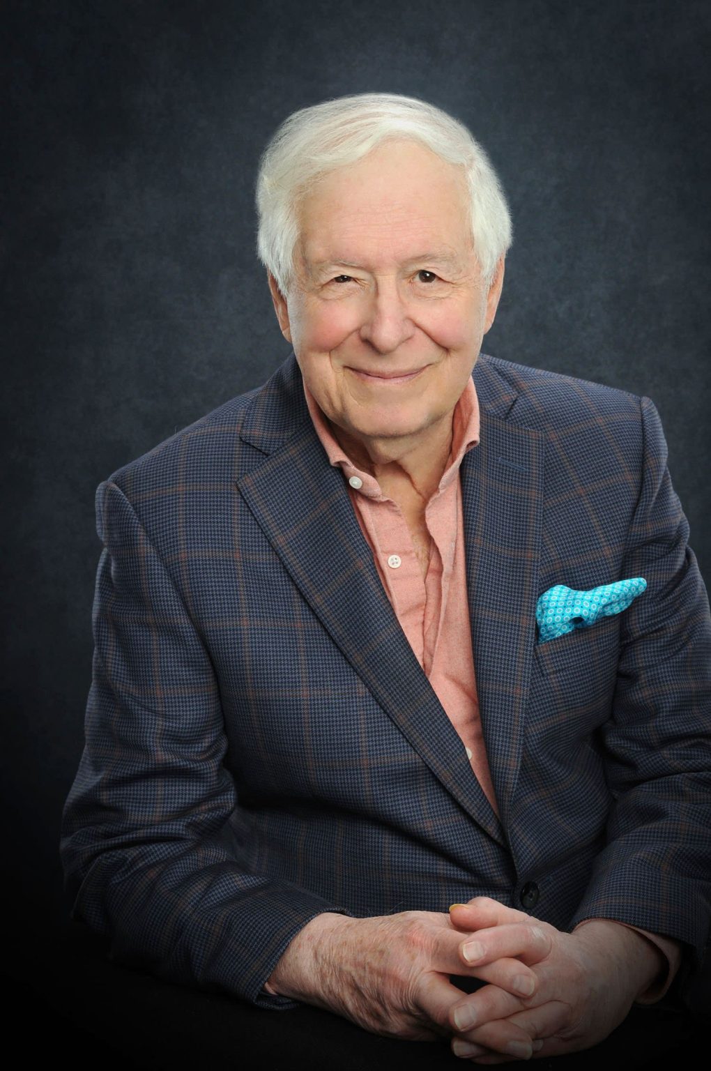 Smithsonian to Unveil Rare 2.33-Carat Winston Red Diamond and 40 Other ...