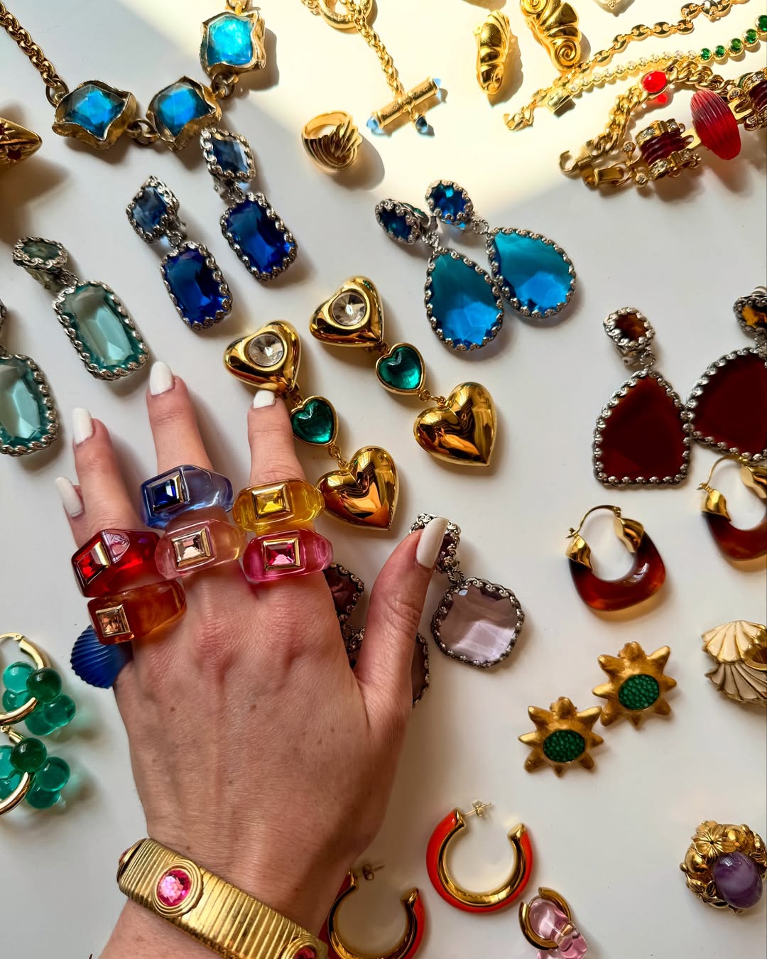 How To Repurpose Vintage Jewelry For A Modern Touch