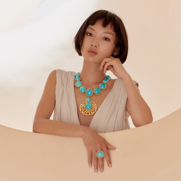 Turquoise Jewelry Guide: History, Types, Value & How to Buy